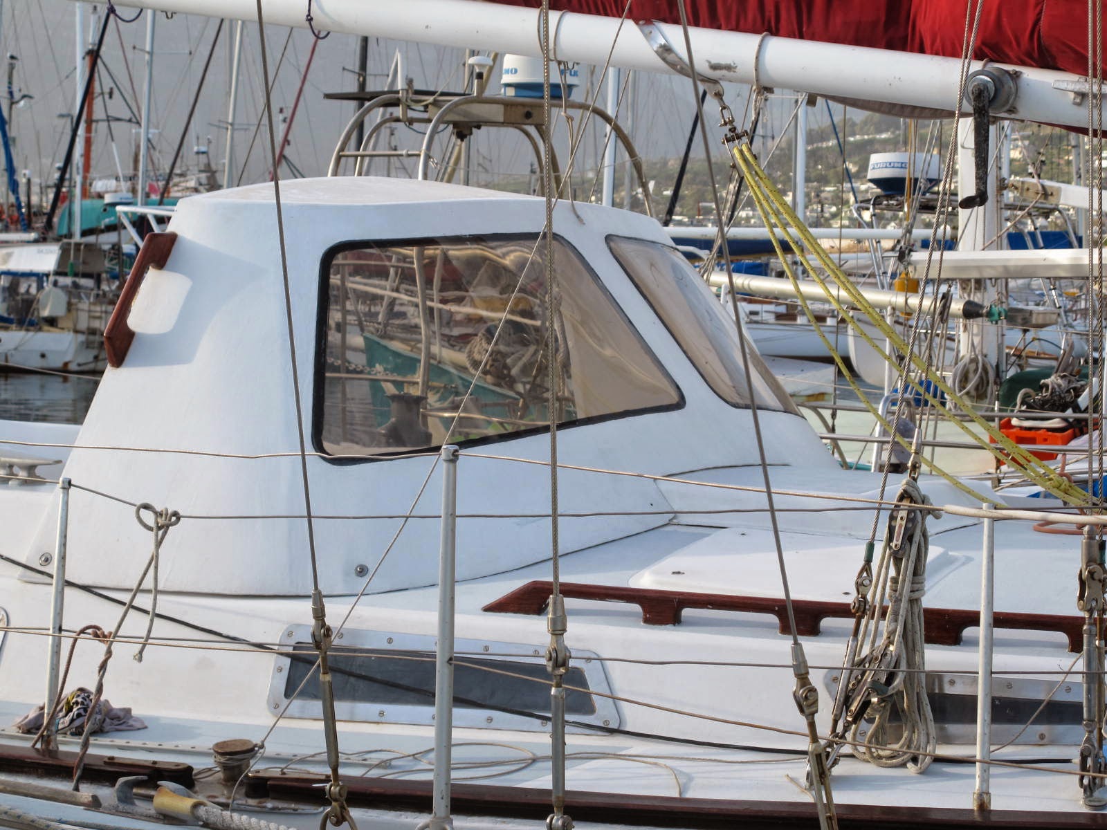 CKD Boats - Roy Mc Bride: Make yourself a spray dodger for your yacht