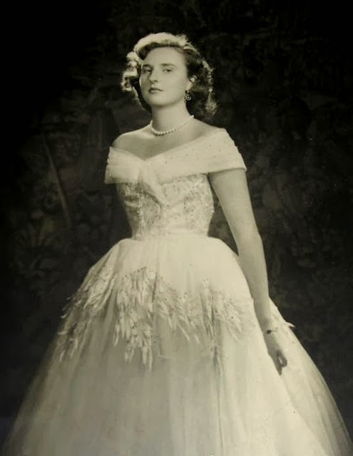 Royalty & Pomp: THE INFANTA