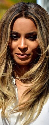Ciara and her hot athletic legs step out (photos)