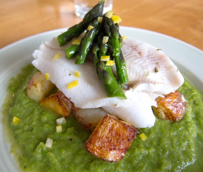 Gavin's Cooking: Filet of Sole with Potatoes and Asparagus