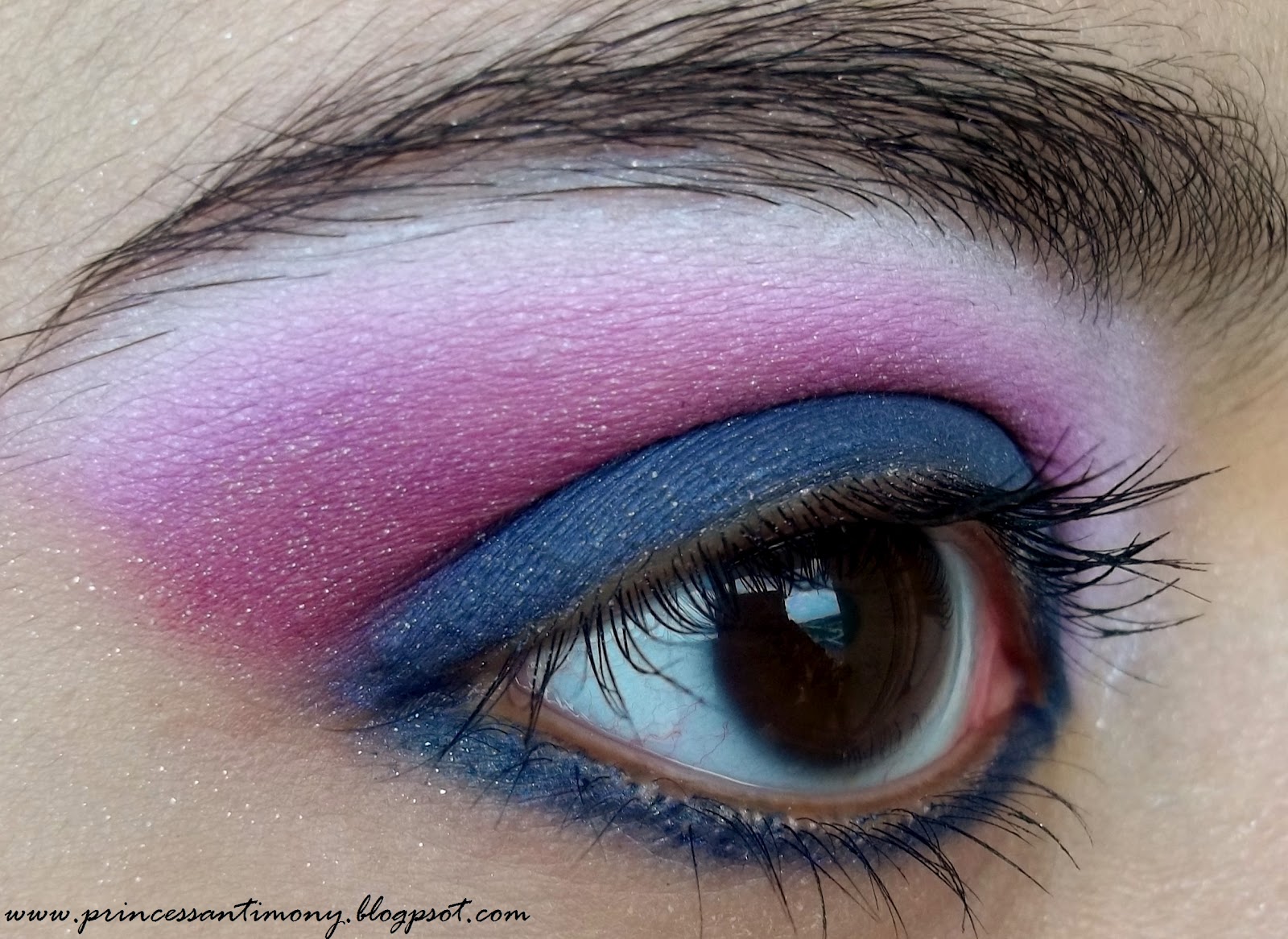 Princess Antimony's Makeup Castle: July 2012