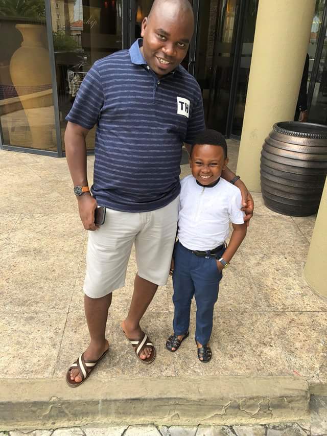 Is this university student and radio anchor, the smallest man in ...