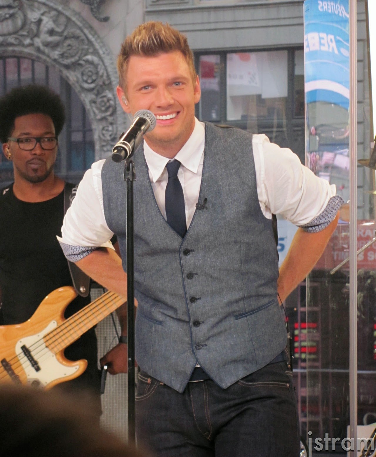 Radio-bsb: Mas Fotos: Nick & Jordan en GMA