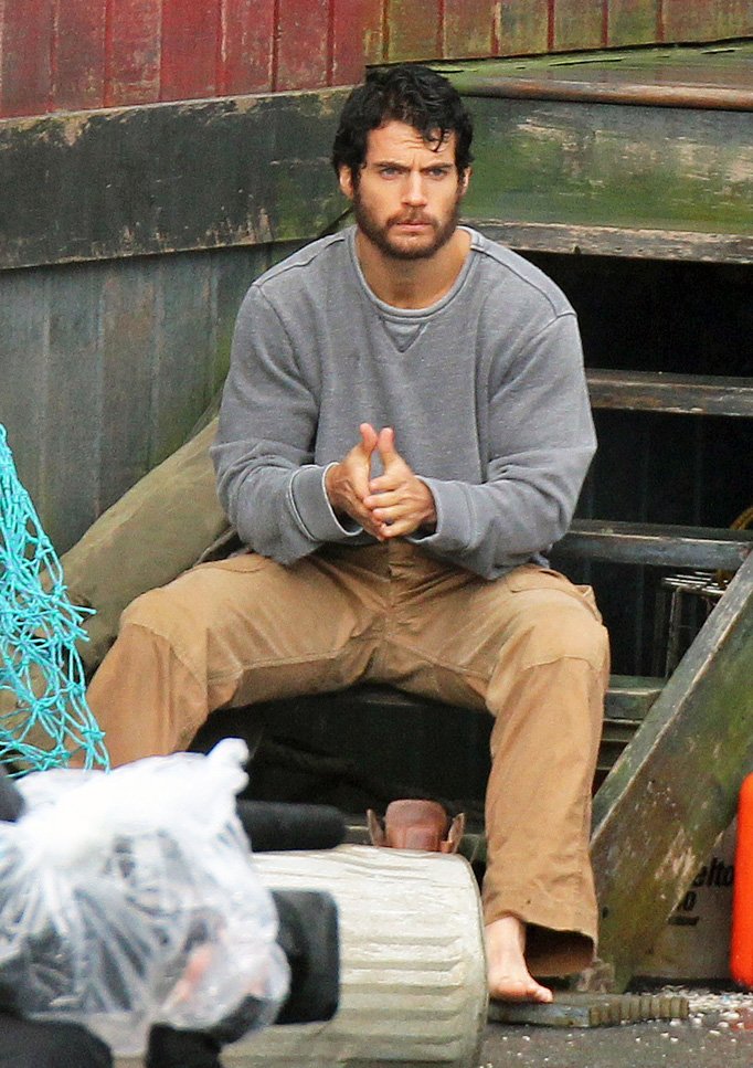 ¡Henry Cavill (Superman) con barba!