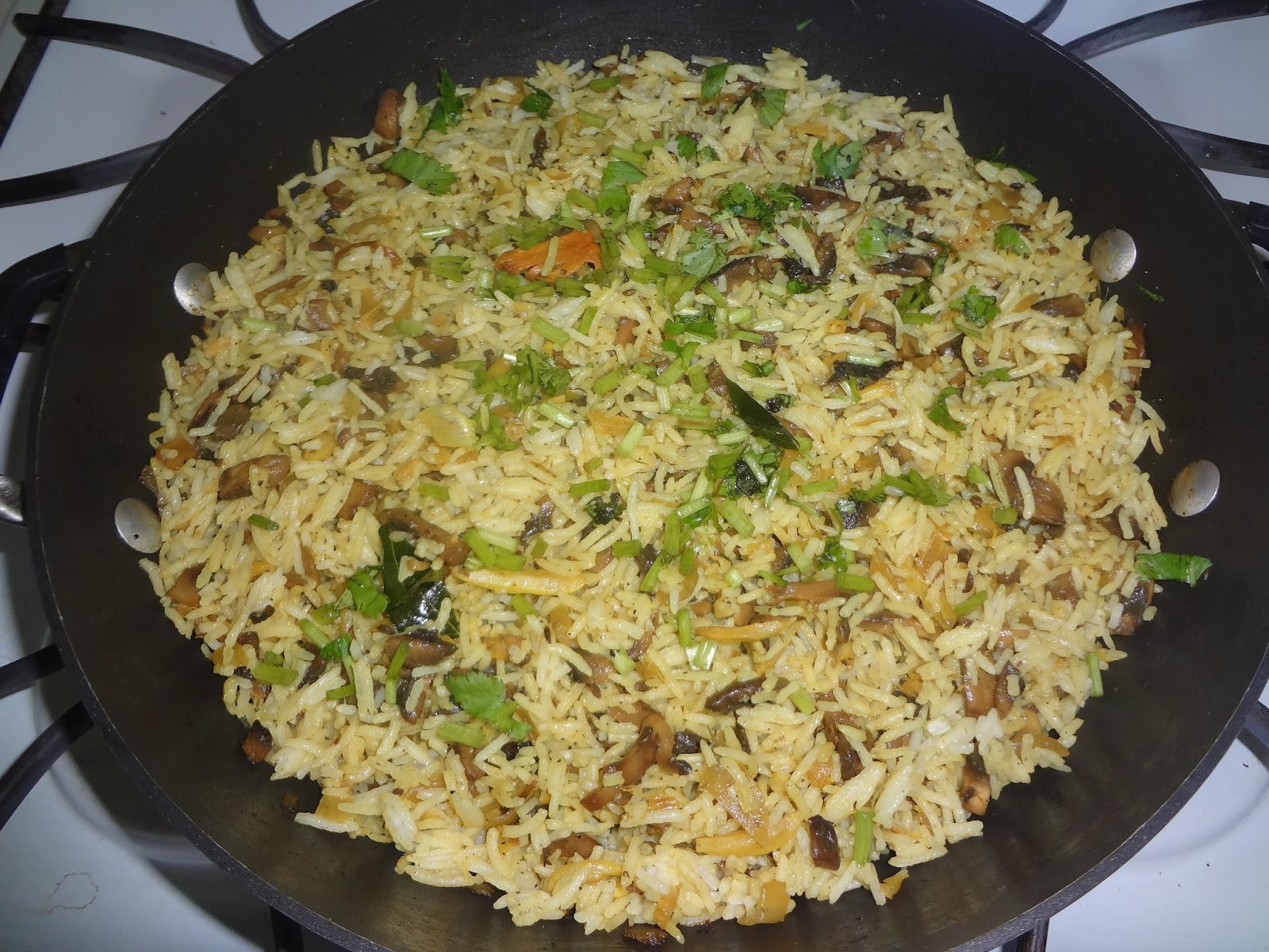 Suma's Recipes: Mushroom Rice