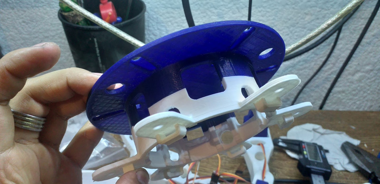 El_Xed_Electronics.: Mini Hexapod impreso en 3D