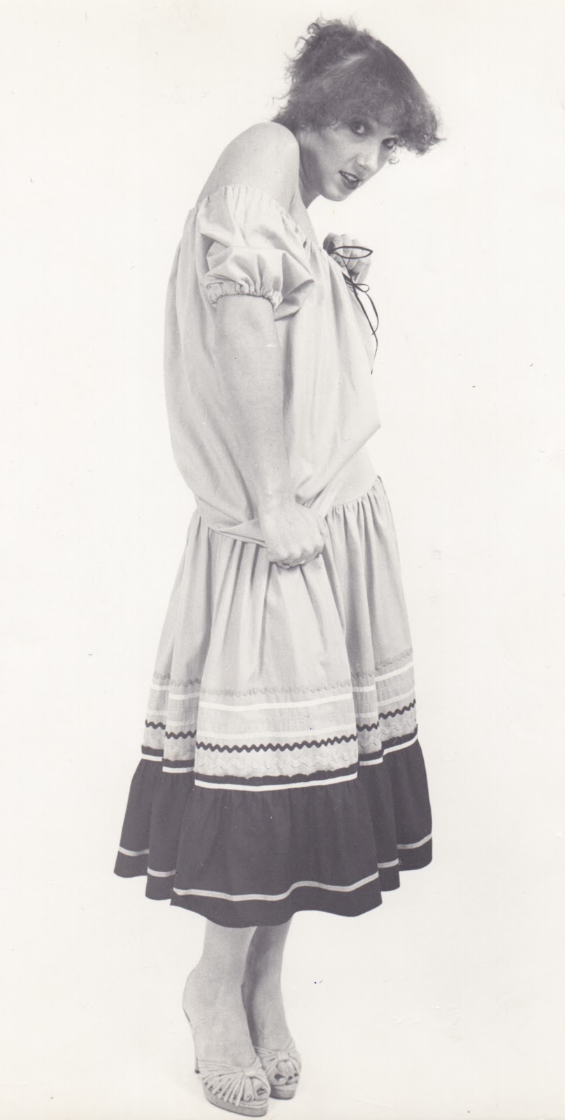 Linda Britten Australia: From the Archives