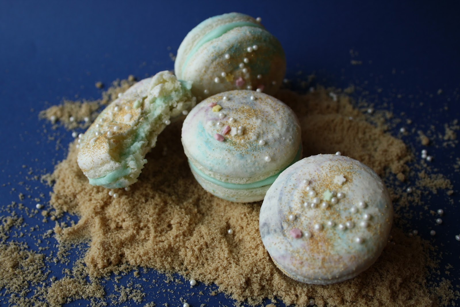 Floral Frosting: Mermaid Macarons