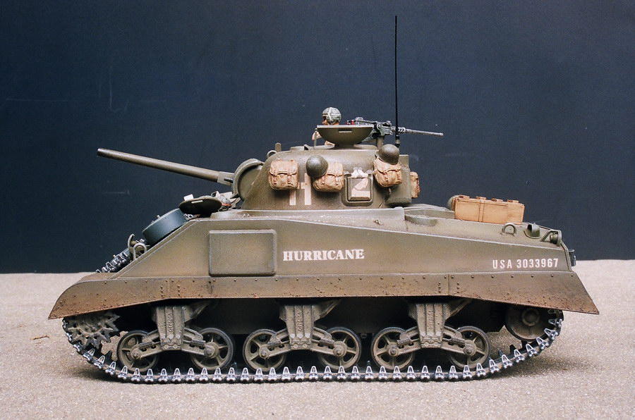 Model 12: M4 Sherman (Early Production)