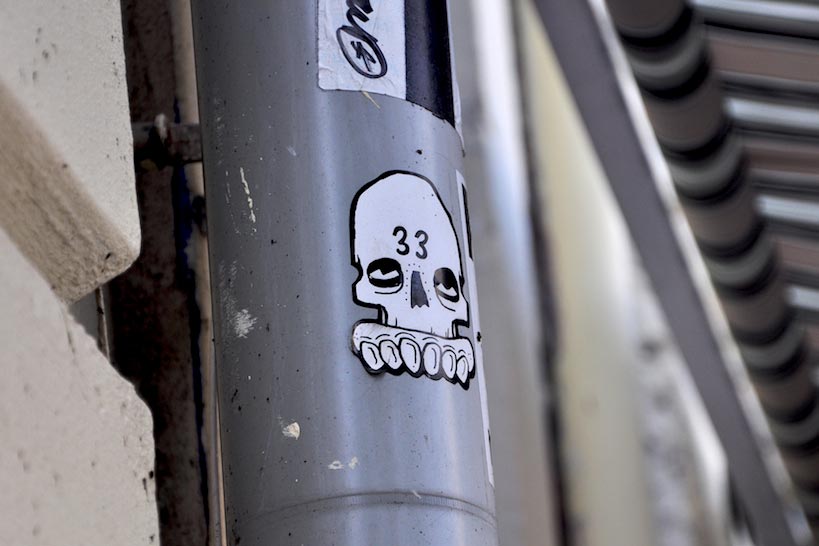 Street Art By ArtFlyMovie: SWEET TOOF - Street Art from London