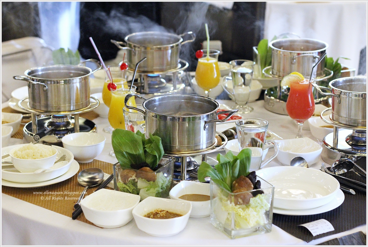 Steamboat Table Kingdom