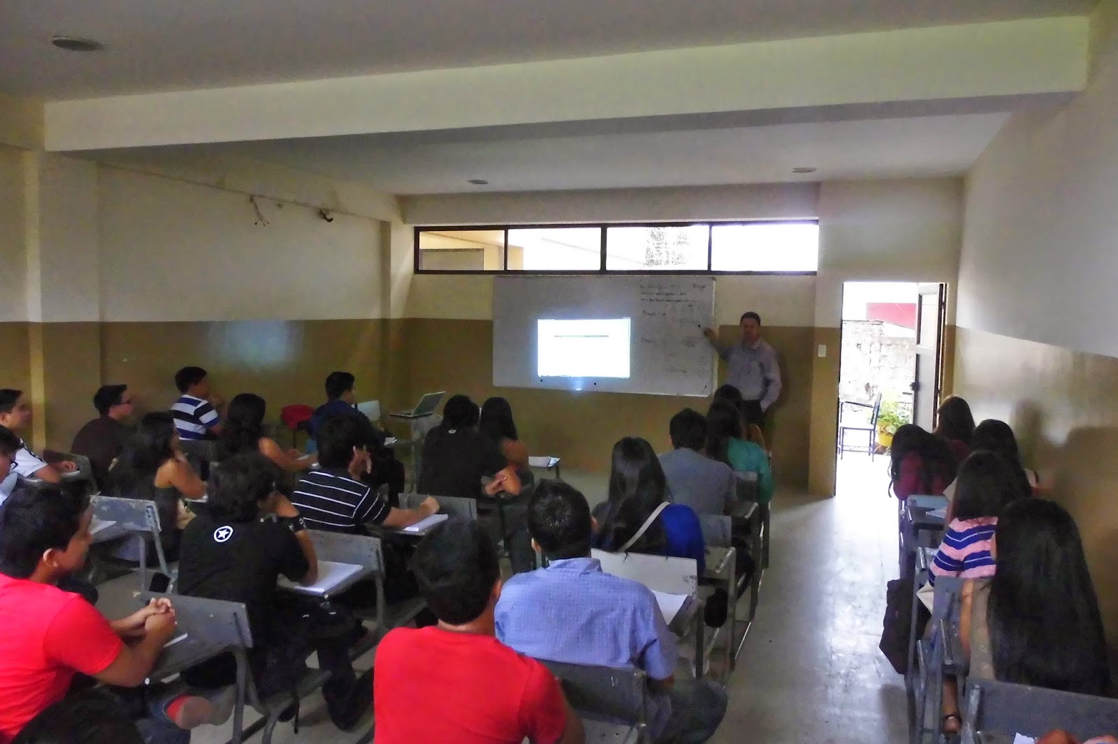 Himno a la Universidad Tecnica de Machala: HIMNO UTMACH