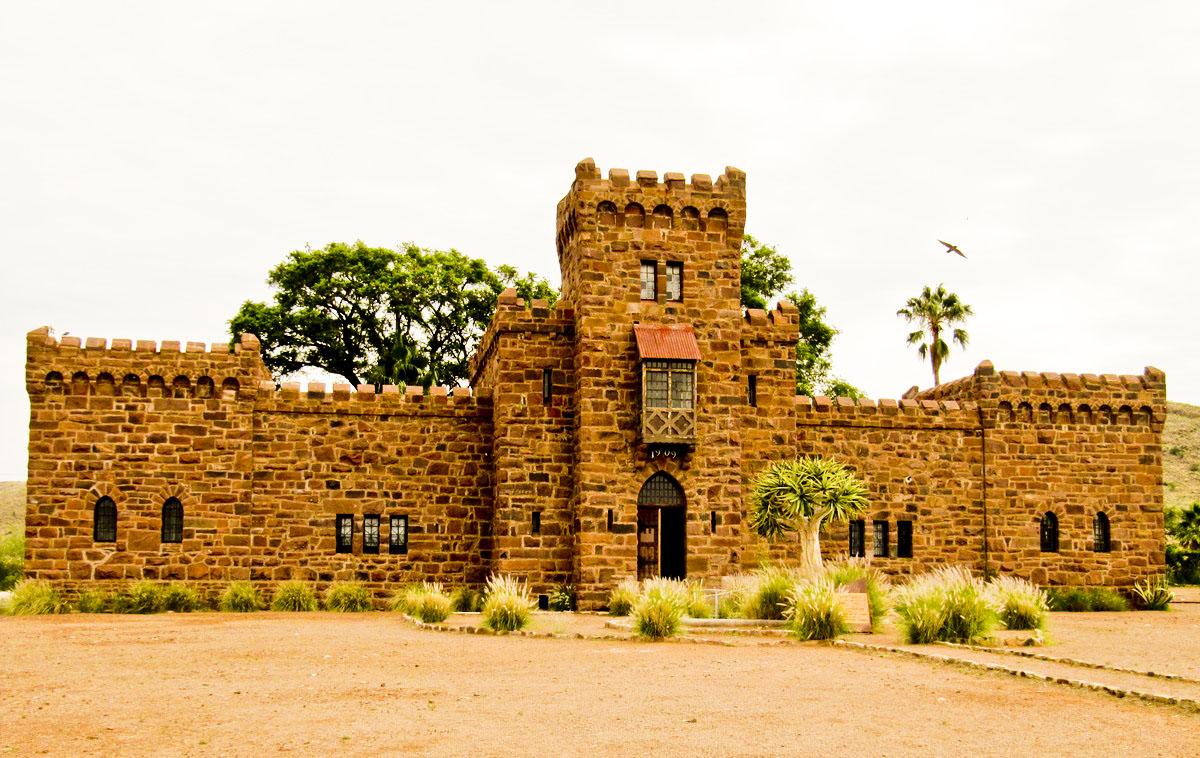 News from Southern Africa & Namibia: Namibia: Duwisib Castle photo ...
