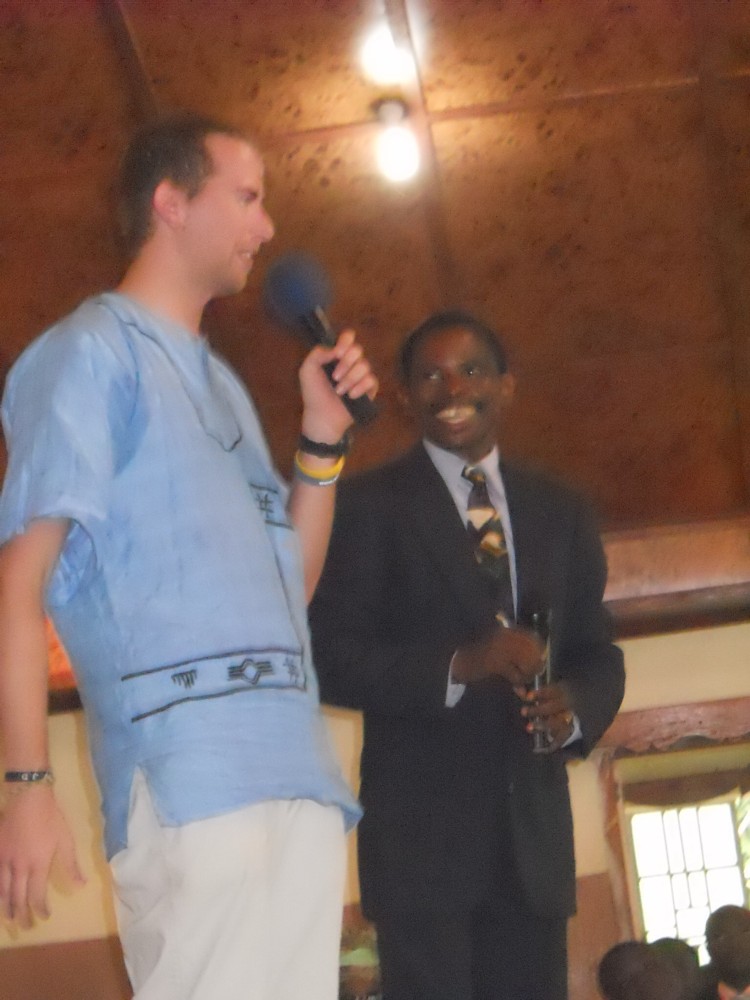 Murray & Candace's Adventures: Pastor Mark's church...