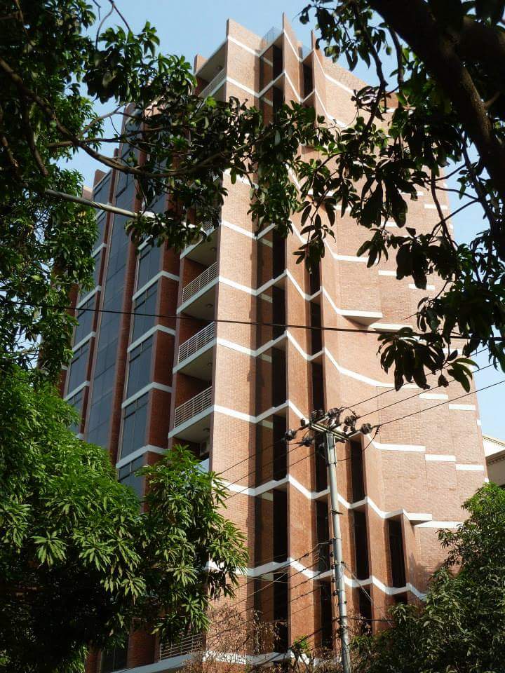 Comfort Reverie Banani by MTA