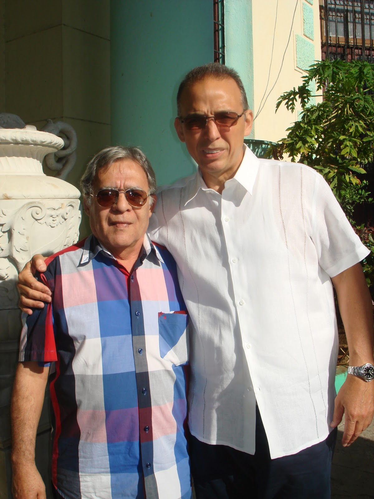 Descubriendo verdades: Abrazo esperado a Tony y Ramón.