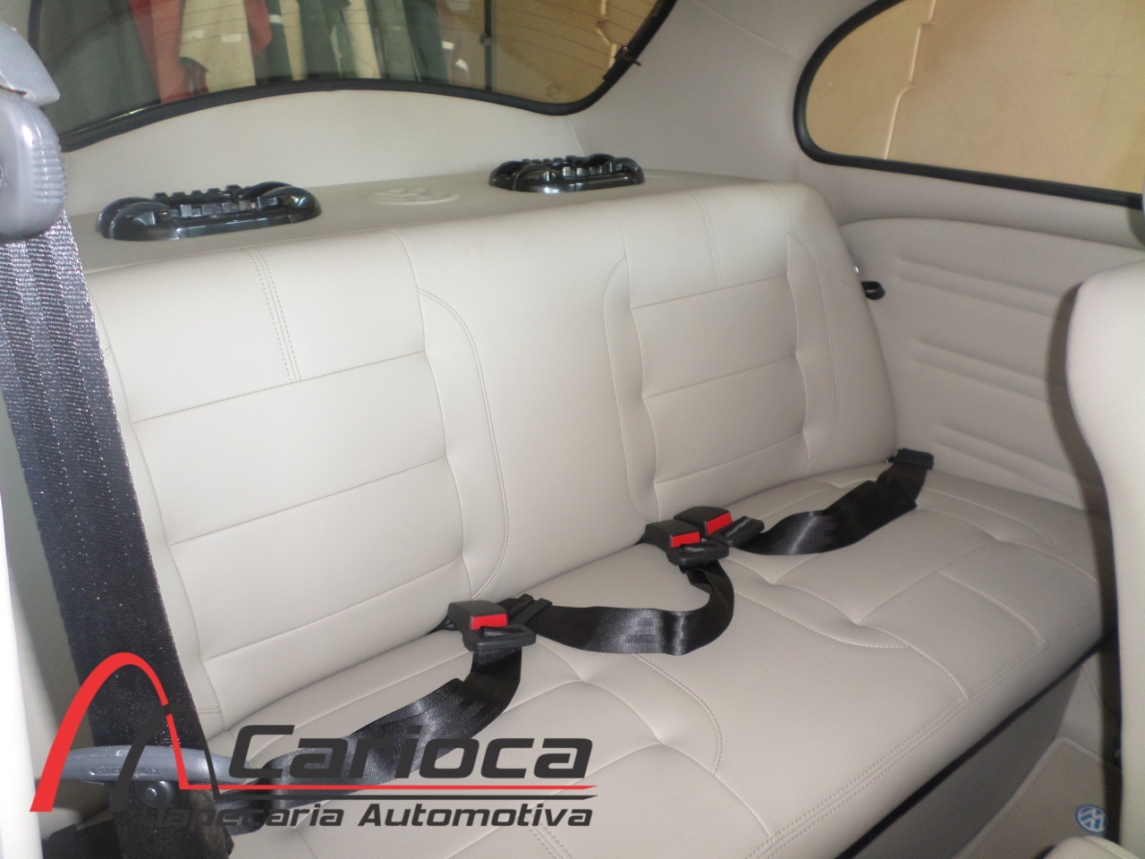 CARIOCA TAPEÇARIA: Fusca Branco (interior bege) Carioca Tapeçaria ...