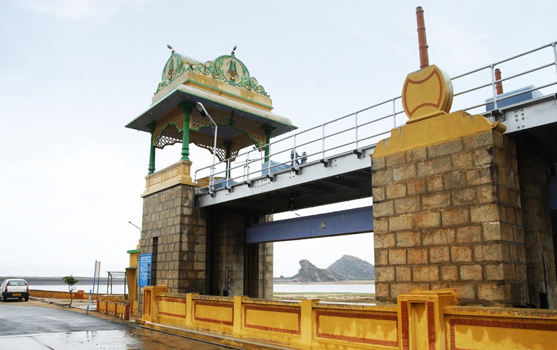 Tamilnadu Tourism: Thirumoorthy Dam, Thirumoorthy Hills, Udumalaipettai ...