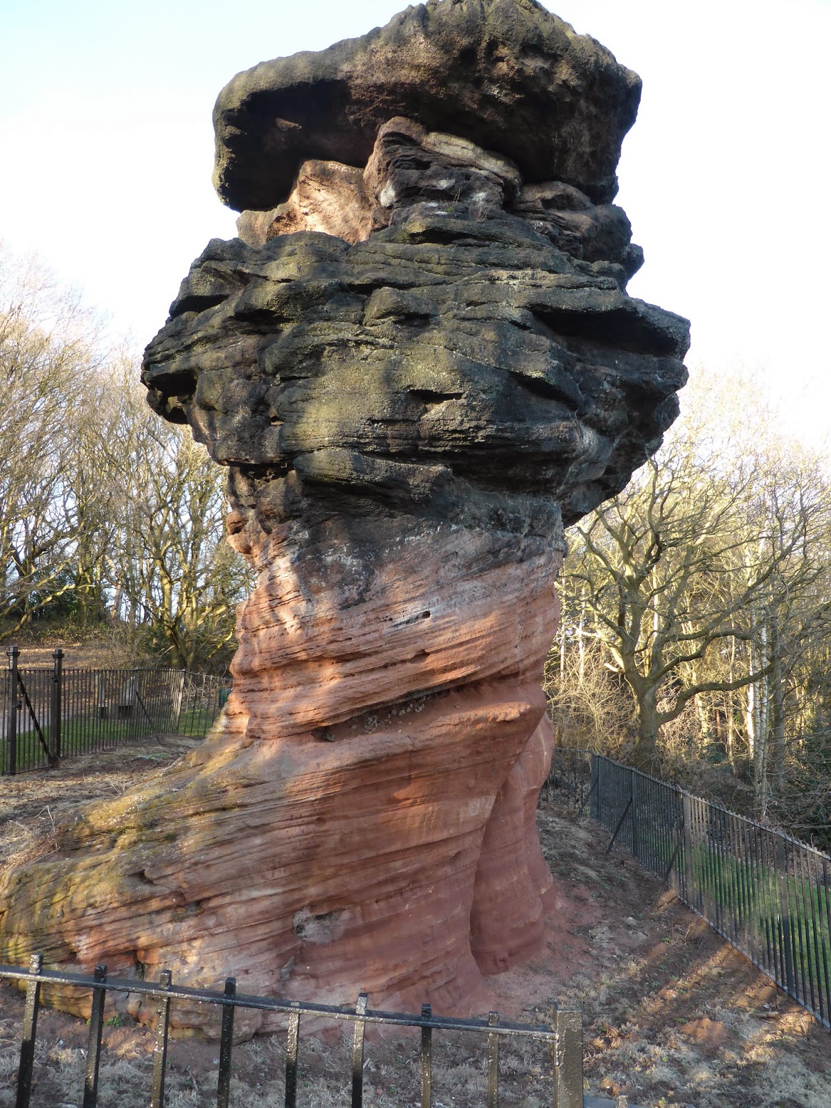 Noumena, Cognita and Dreams: The Hemlock Stone