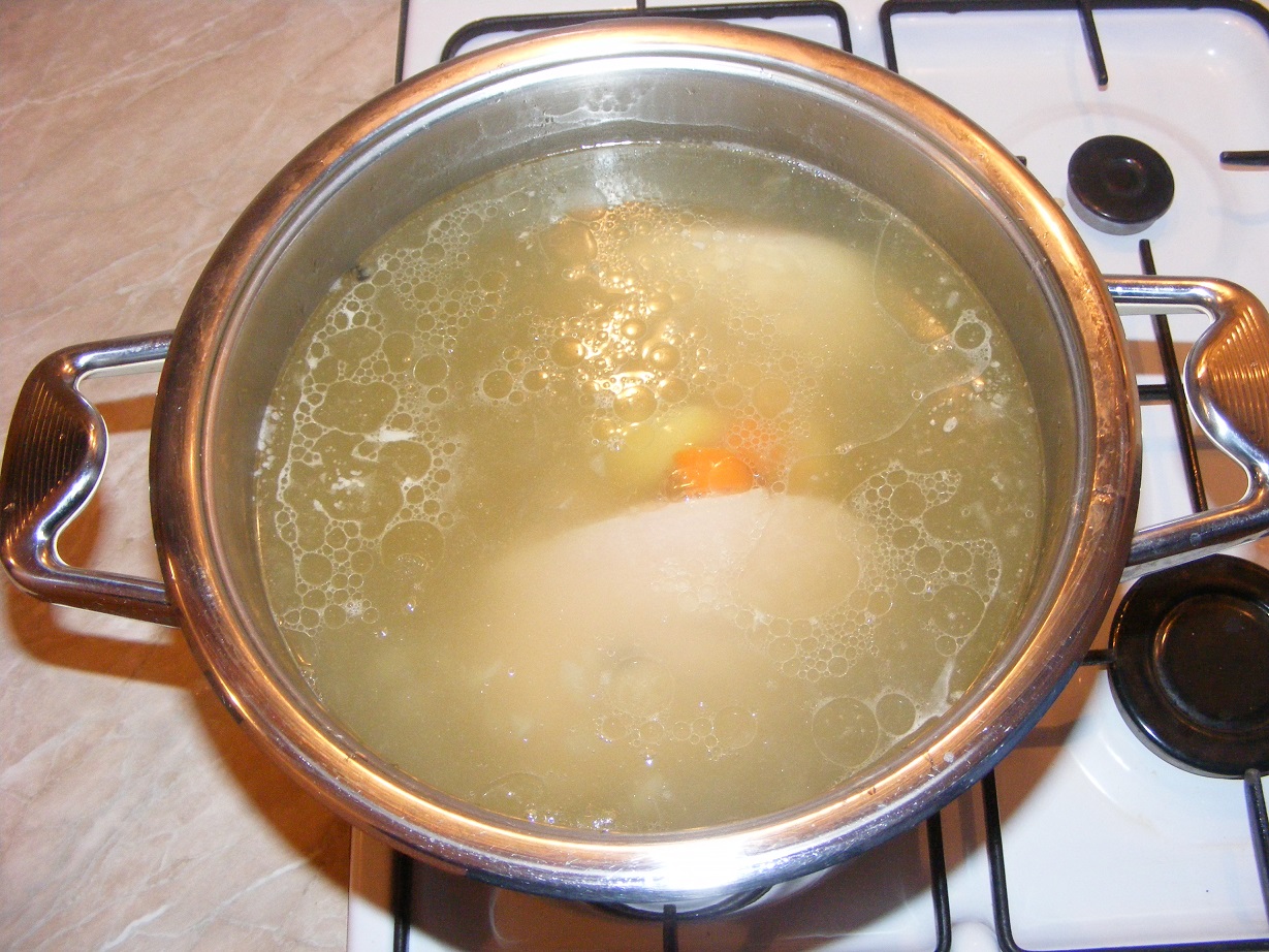 Rasol de porc cu hrean | Preparatedevis.ro