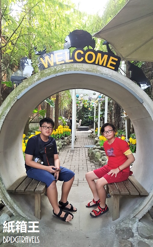 Taiwan 8D7N Free & Easy Tour - Carton King Creativity Park @ Taichung ...