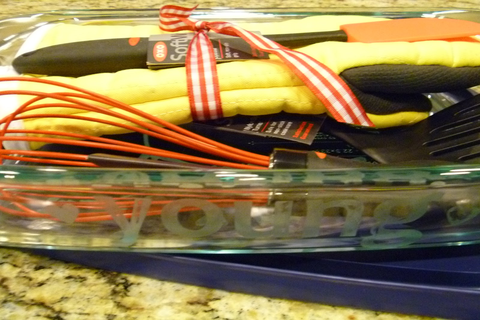 Adventures in Everything: Adventures in DIY: Personalized Pyrex Dishware