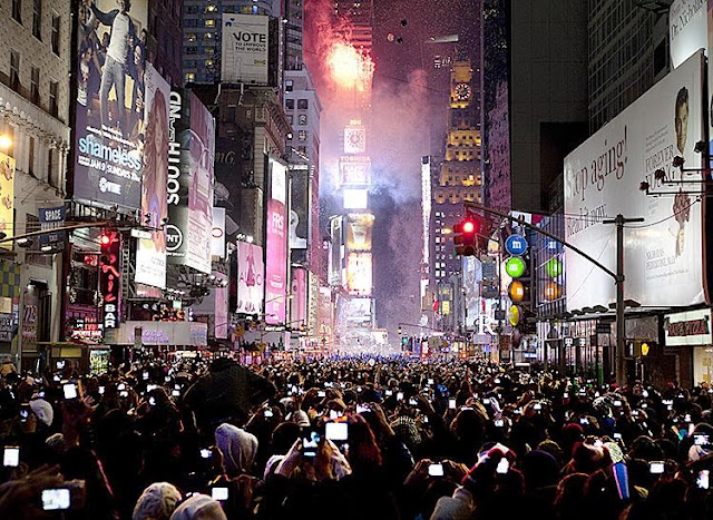 Lindaraxa: Musings...My Most Memorable New Year's Eves