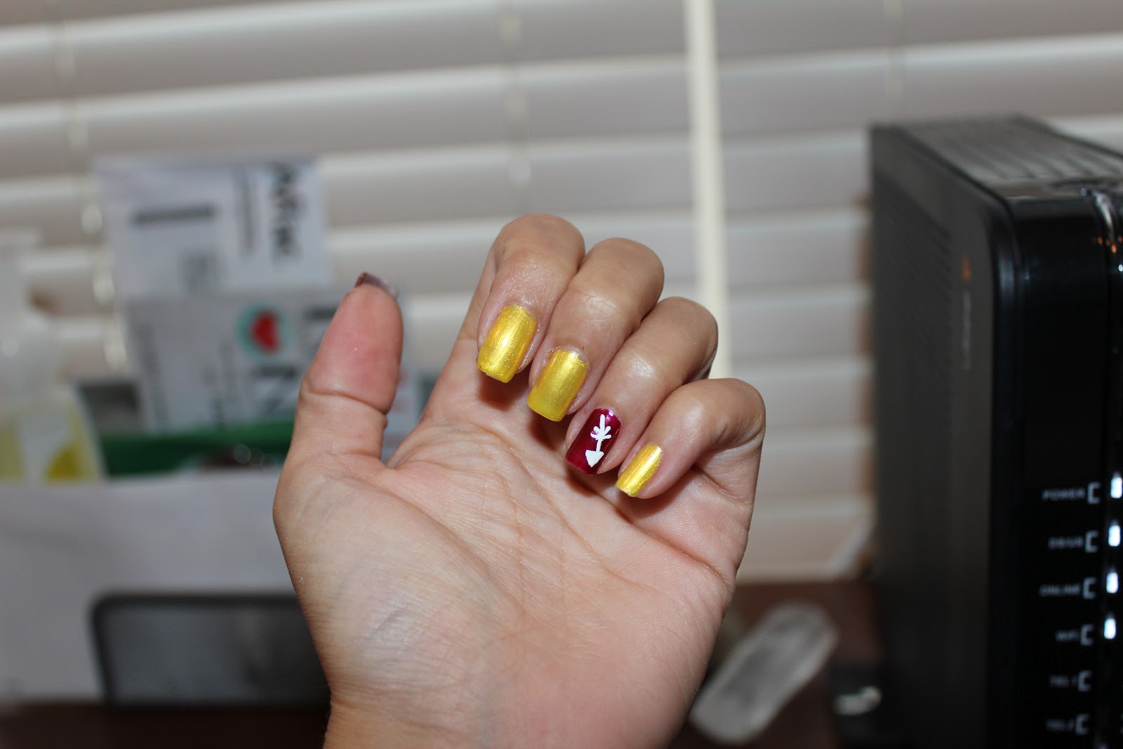 Simple Nail Art for Newbies: FSU Nails ~ GO NOLES!