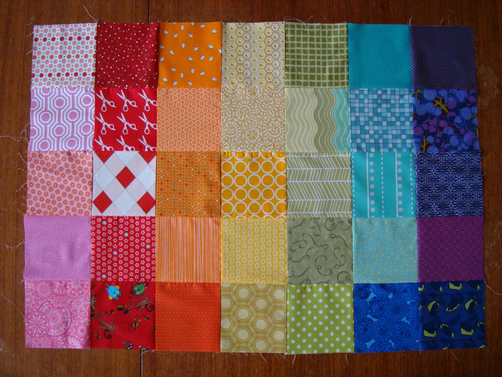 Scramble Net Patchwork Piecing / CHARM ABOUT YOU