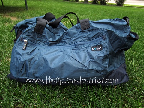 Thanks, Mail Carrier | Bōken Extra Large Duffle Bag {Review & Giveaway}