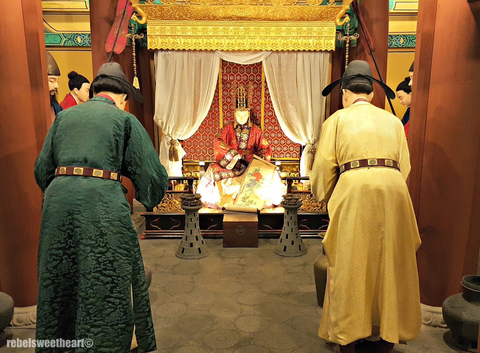 The Rebel Sweetheart.: Seoul Searching | Lotte World Folk Museum.