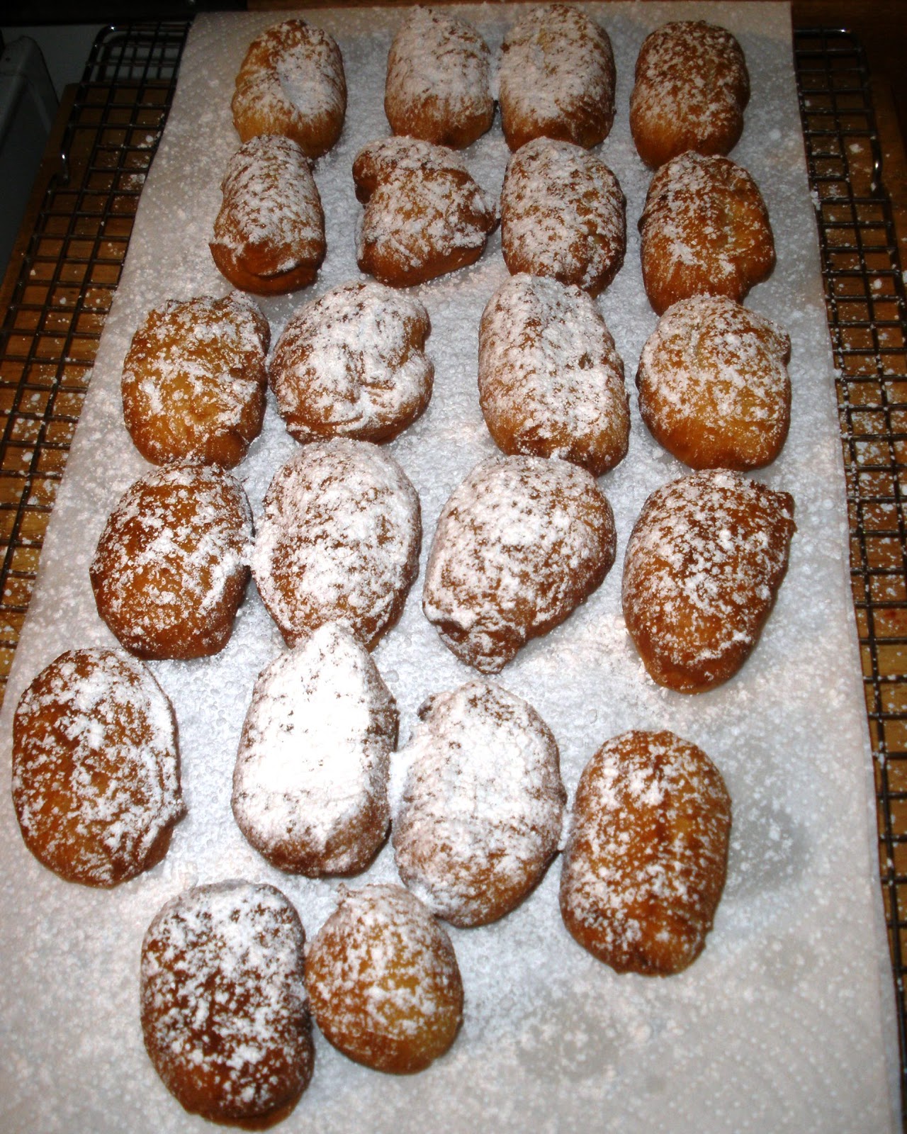 Punk Aspie Art: Beignets!