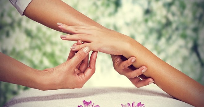 Hand Spa with Reflexology