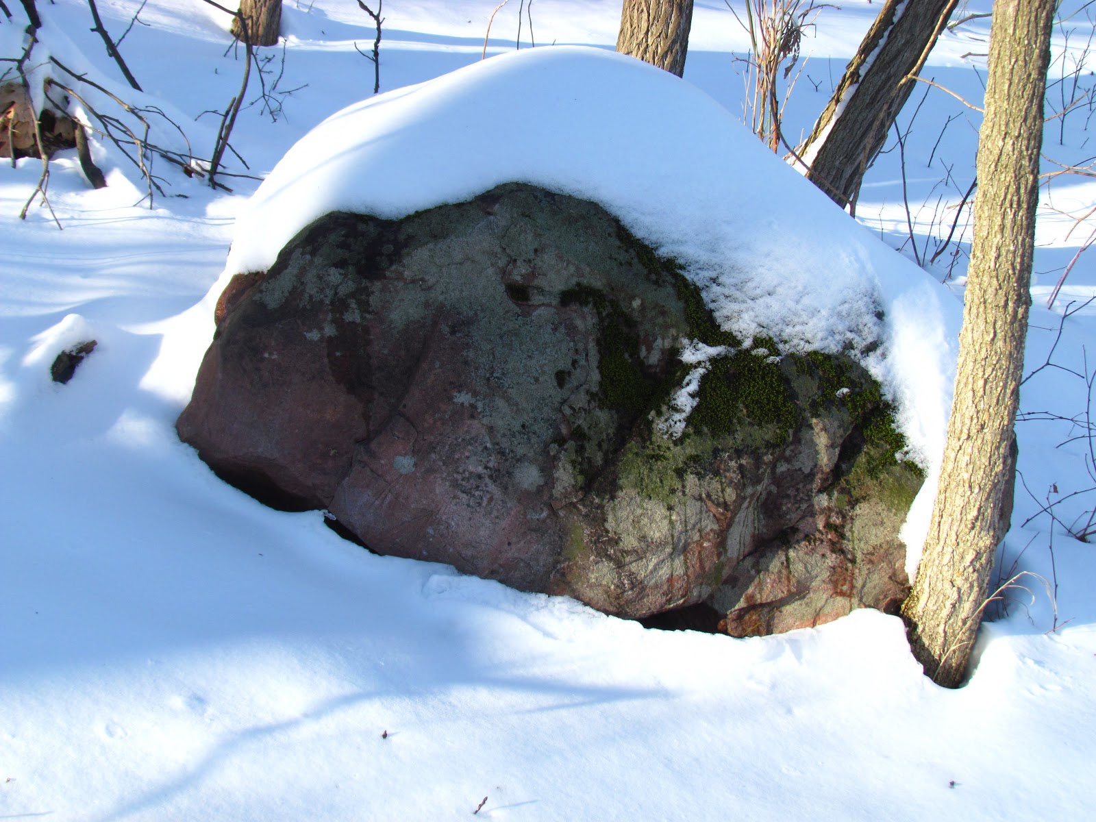 The Oakland Press Blogs: Earth's Almanac: Glacial Erratics: Gifts from ...