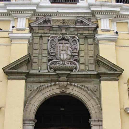 DICCION ARTE: Frontón o frontispicio