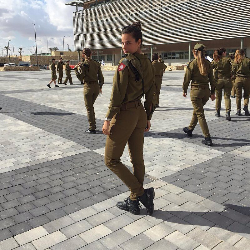 Amazing WTF Facts: Beautiful women in Israel Defense Forces - IDF Army ...