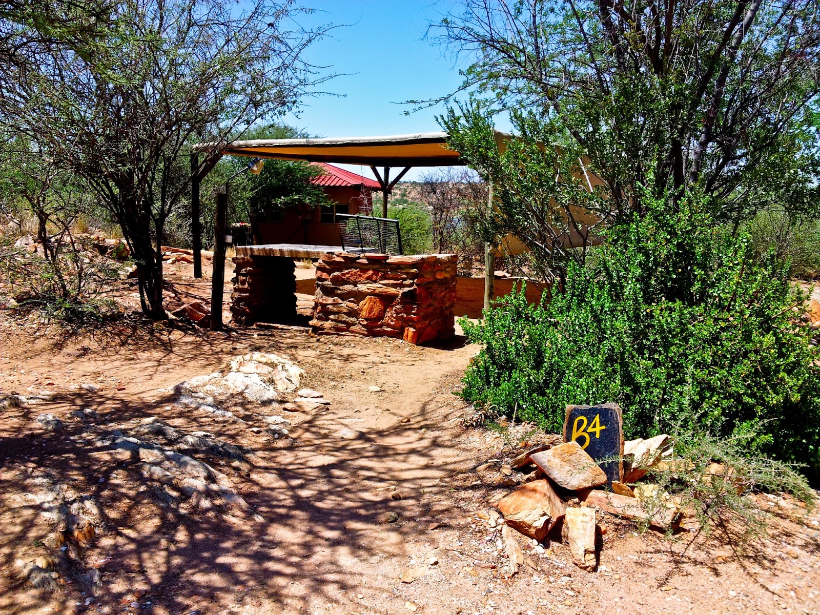 News from Southern Africa & Namibia: Namibia: camping at Oanob Resort ...