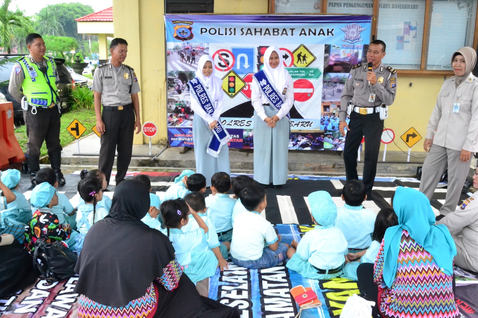 TRI BRATA POLRES BANJARBARU: POLISI SAHABAT ANAK, SAT LANTAS POLRES ...