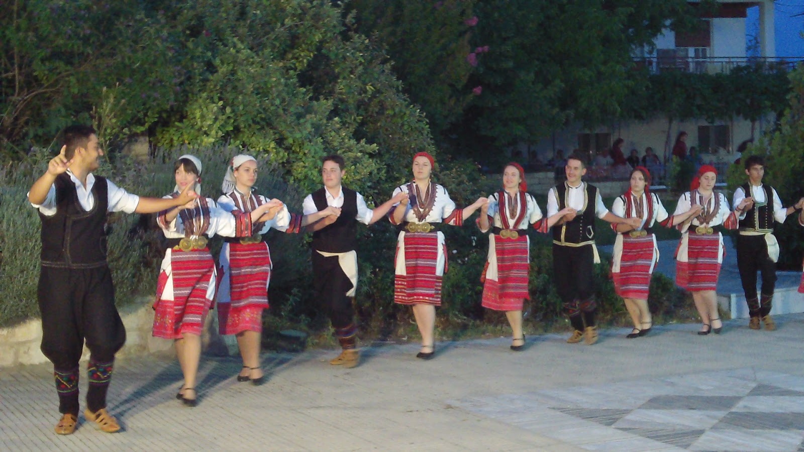 folklore-Παράδοση-Πολιτισμός: ΠΑΝΗΓΥΡΗ 29/30 ΙΟΥΝΙΟΥ 2013 ΣΤΗΝ ΠΕΛΛΑ