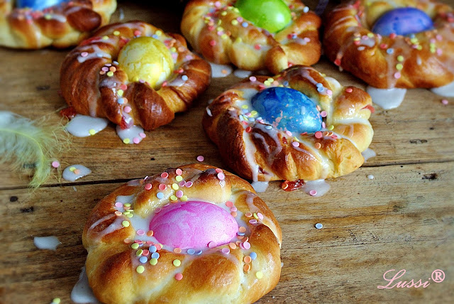 Lussi`s World of Artcraft: Козуначени гнезда / Easter Bird's Nest Bread ...