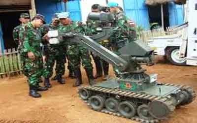 pariwisata: 9 PENEMUAN ROBOT KARYA PUTRA INDONESIA