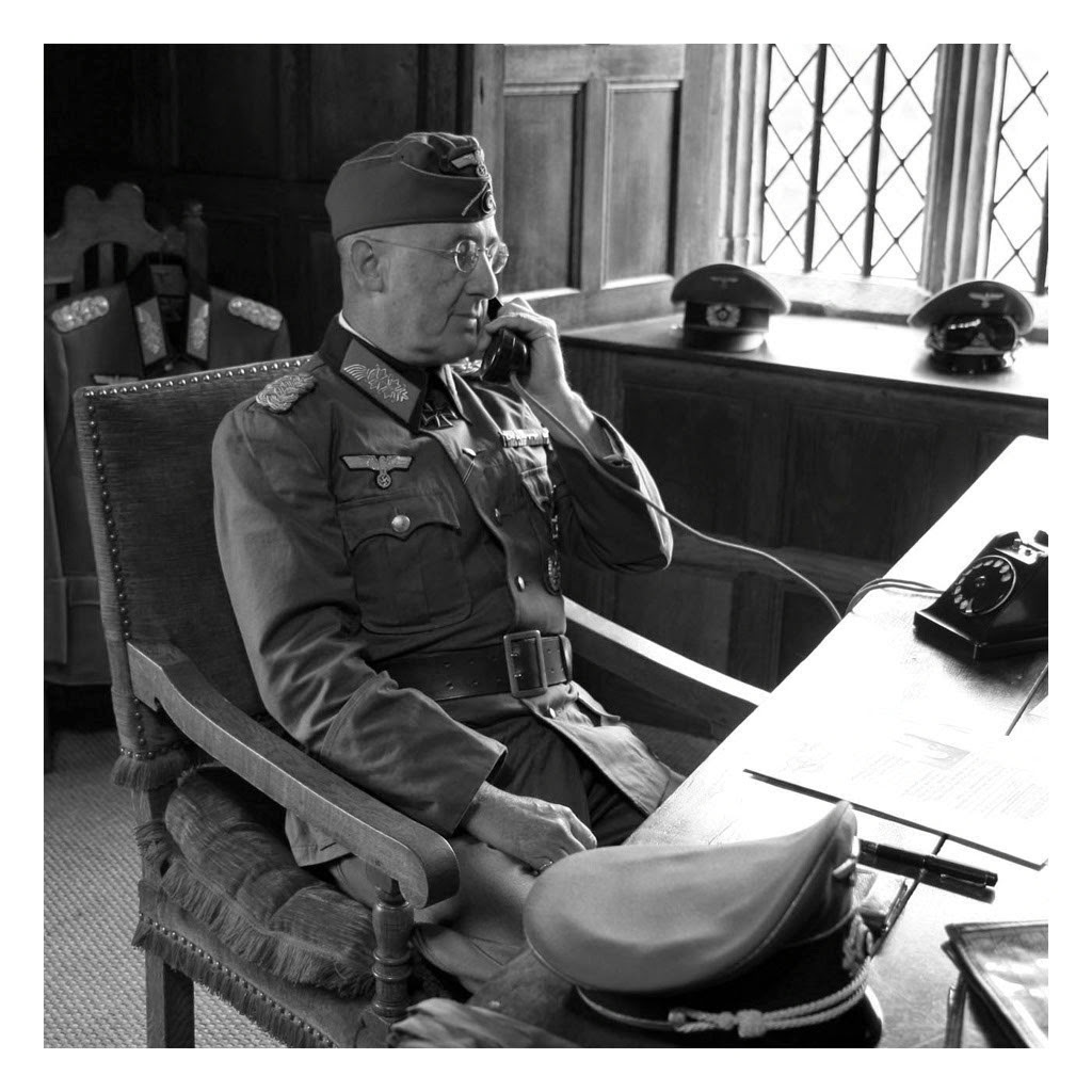 NASIONAL SOSIALIS INDONESIA: Generalstab, Grup Reenactor Markas Besar ...