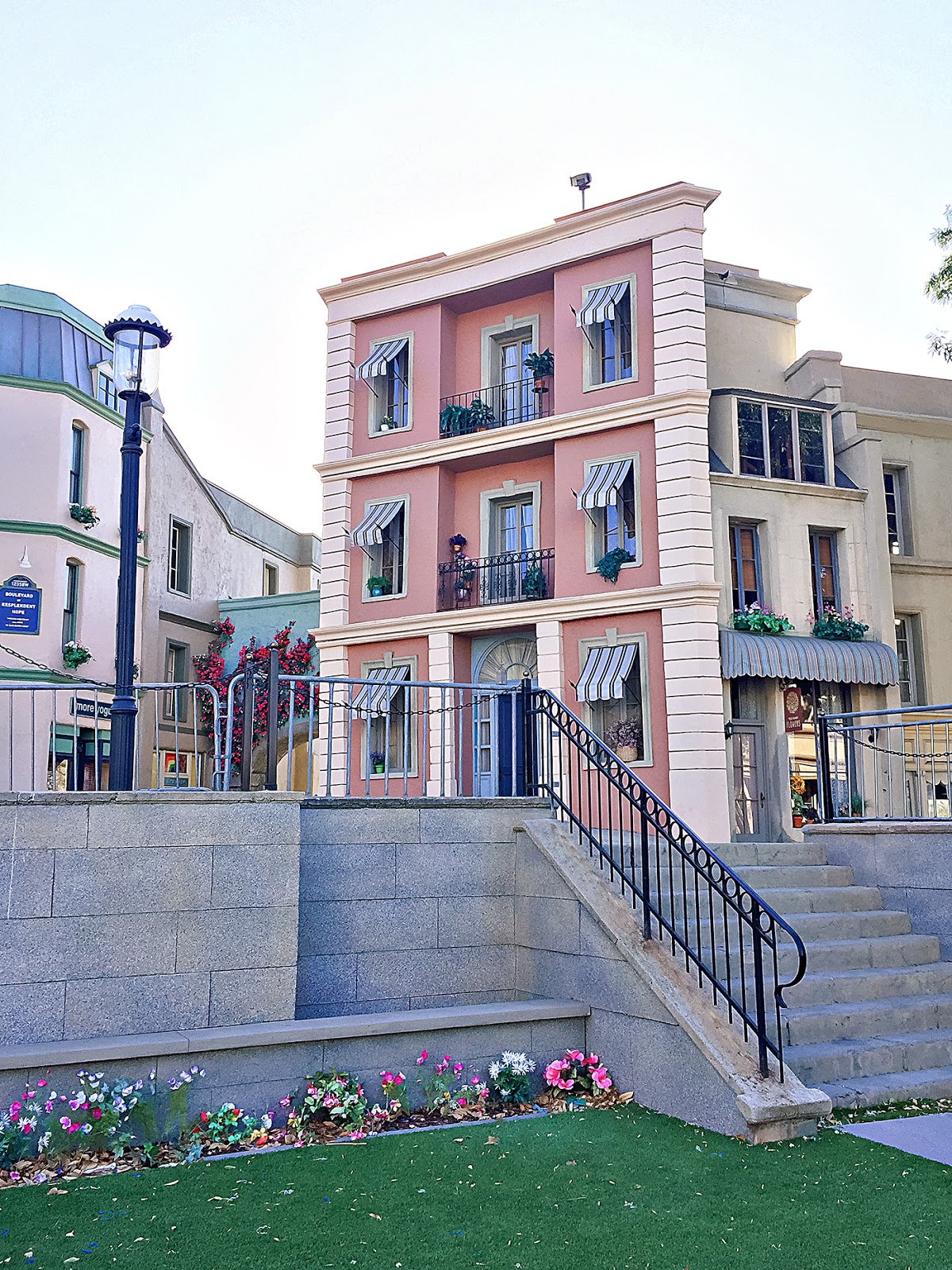 L.A. Things – HistoryinHighHeels