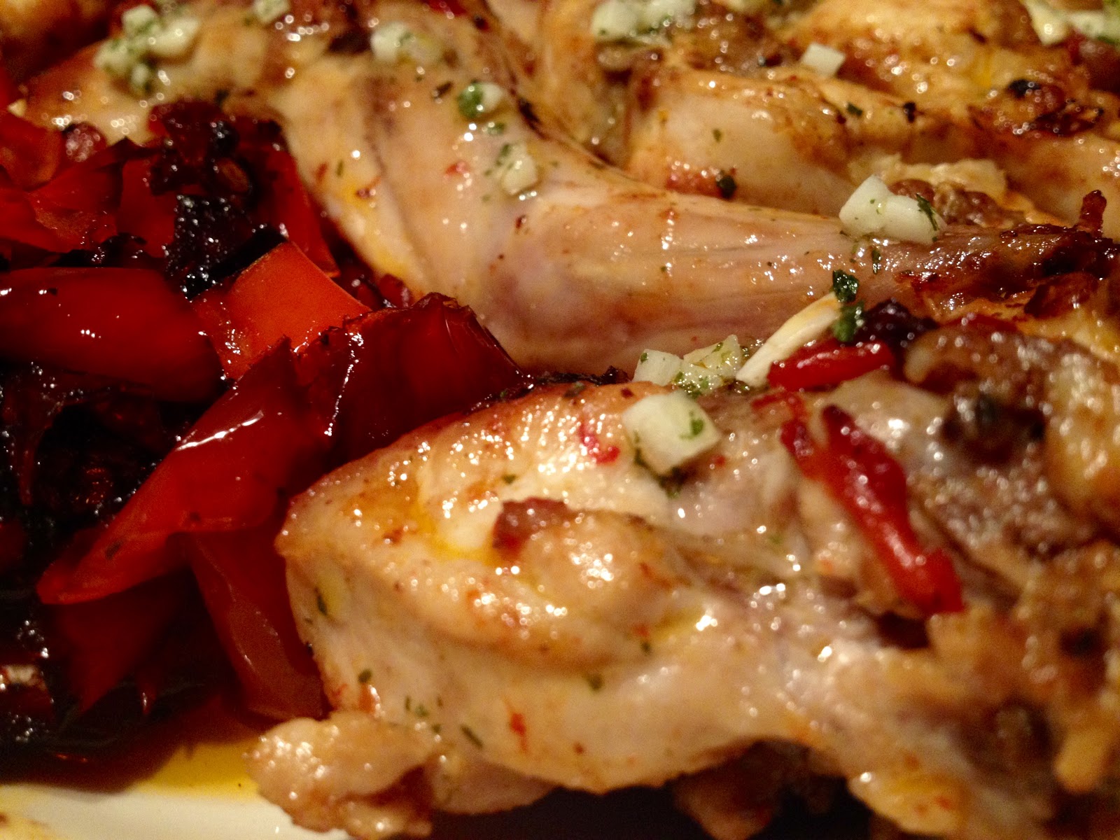 El gastrónomo: Conejo frito con pimientos rojos