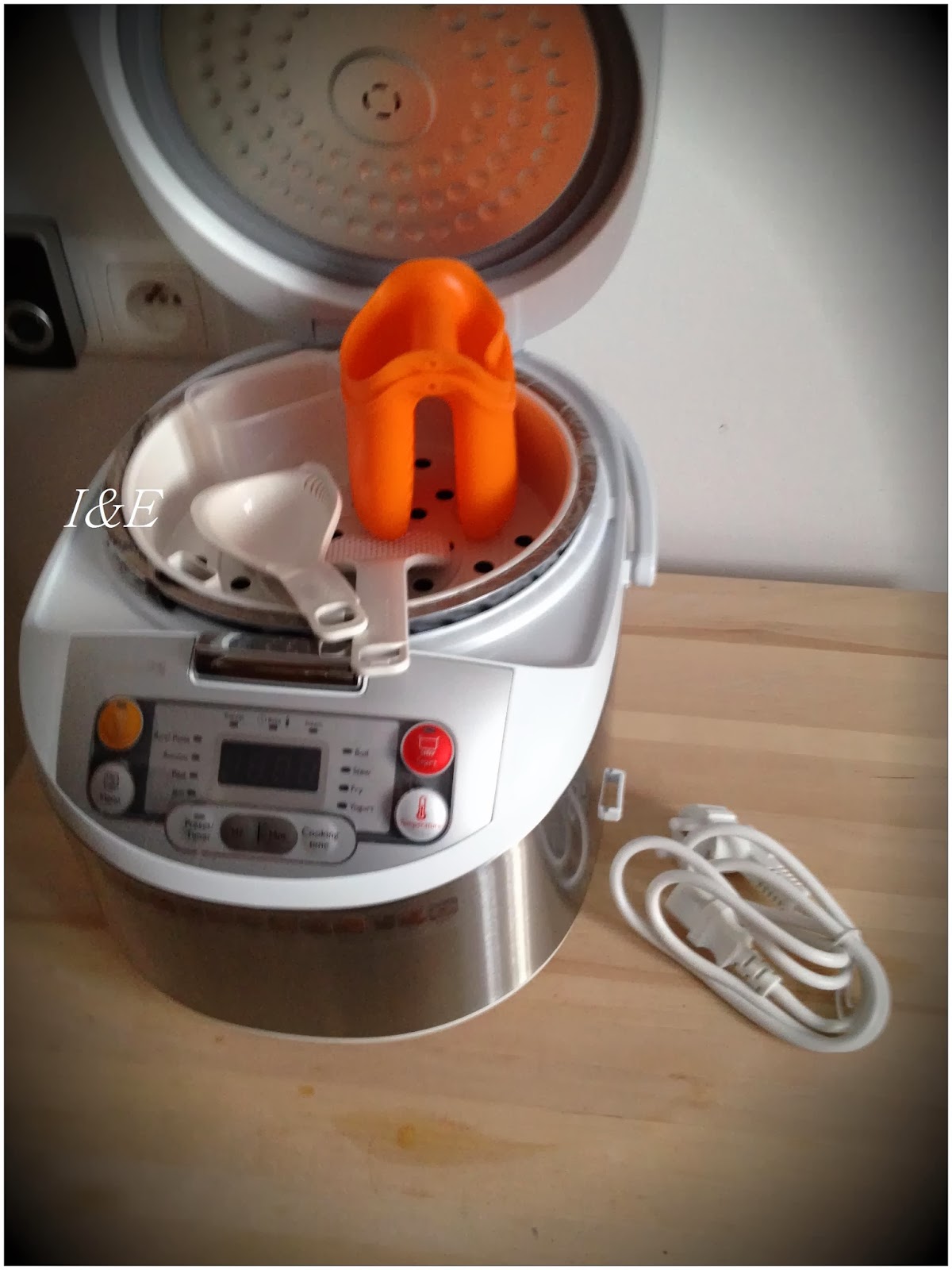 Interior-and-Exterior.pl: Multicooker