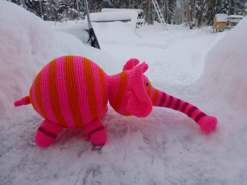 Maiken virkar: Virkad elefant