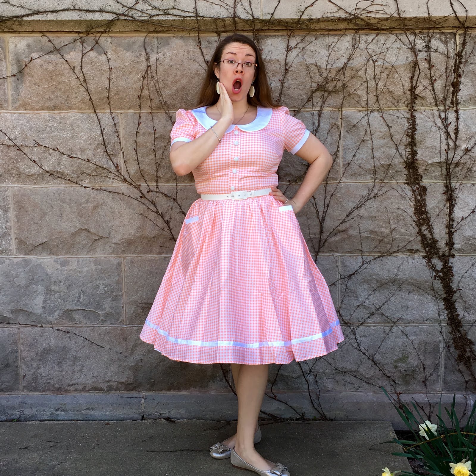 Thoroughly Modern Emily: Review: Pinup Couture Dee Dee Dress