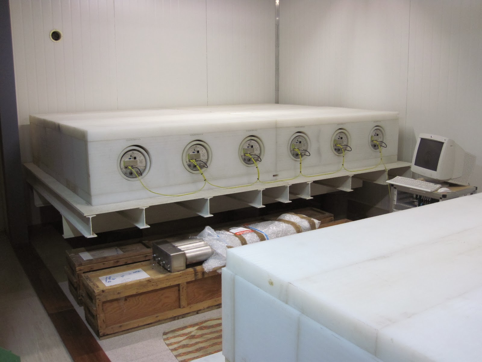 My Antarctic Adventure: Mawson Cosmic ray laboratory