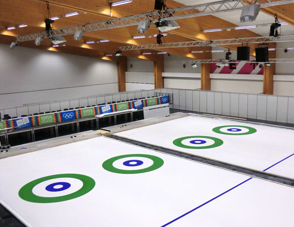 Skip Cottage Curling: Rink Takes Shape in Innsbruck