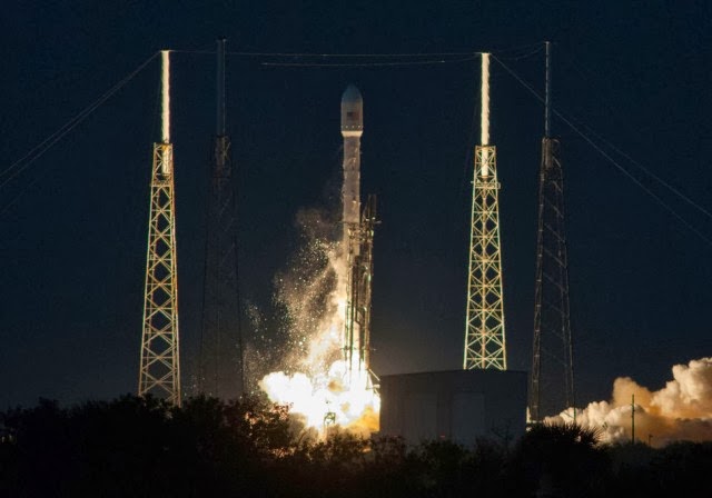 SpaceX flawlessly completes first launch to geostationary transfer ...
